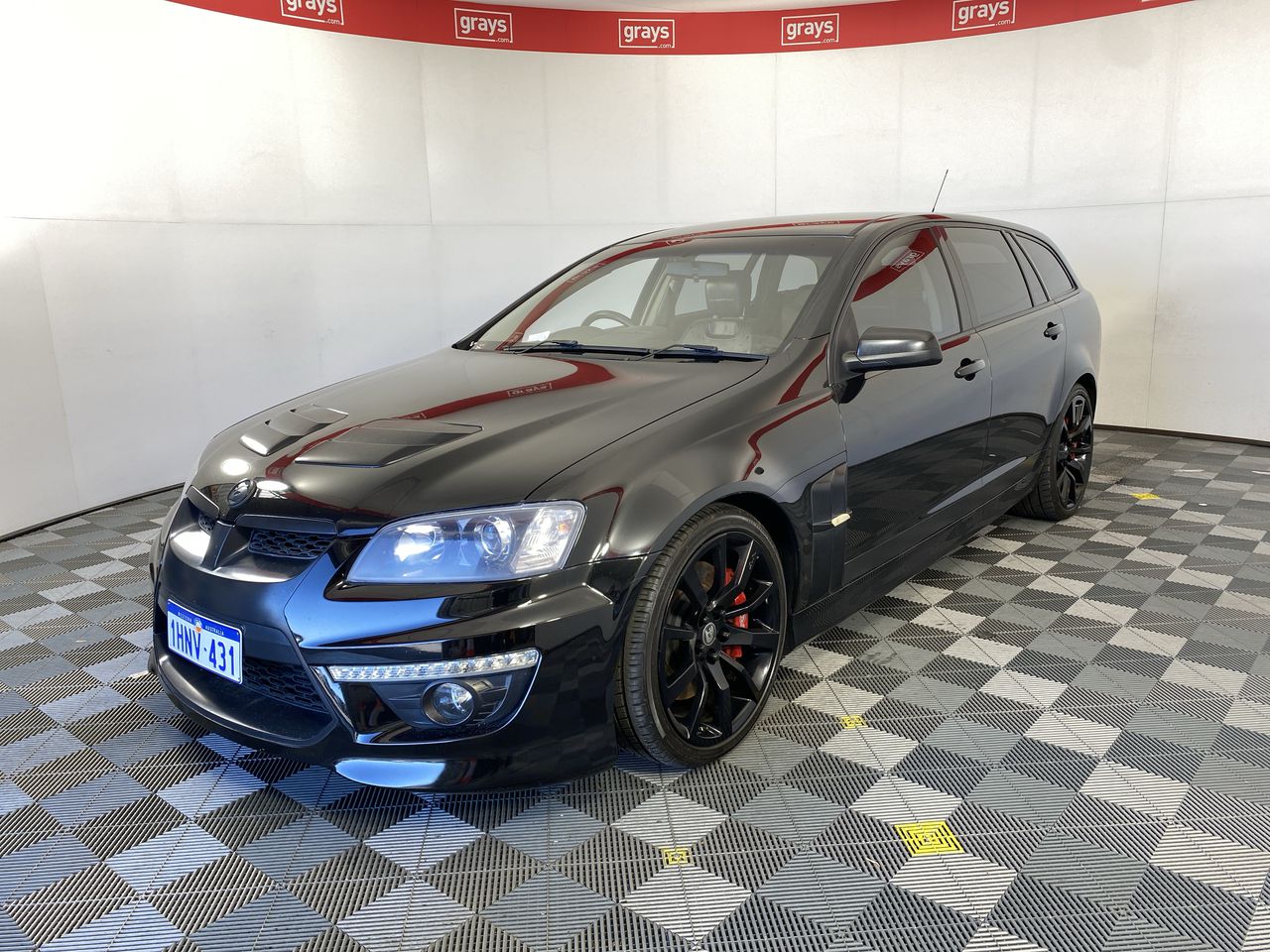 2011 HSV Clubsport R8 Black Edition Tourer VE II Auto Wagon Auction ...