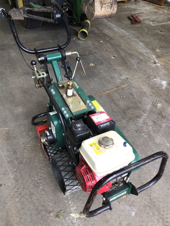 Groundsman TMC46 Turf Multi-Cutter Auction (0028-7039910) | Grays Australia