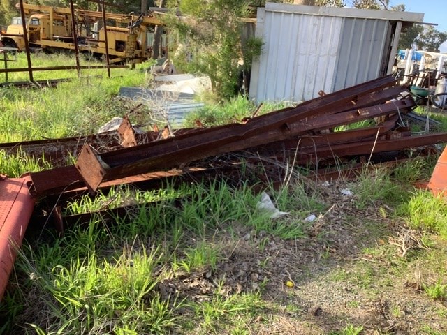 Quantity Of Assorted Scrap Metal Beams Auction (0087-9033585) | Grays ...