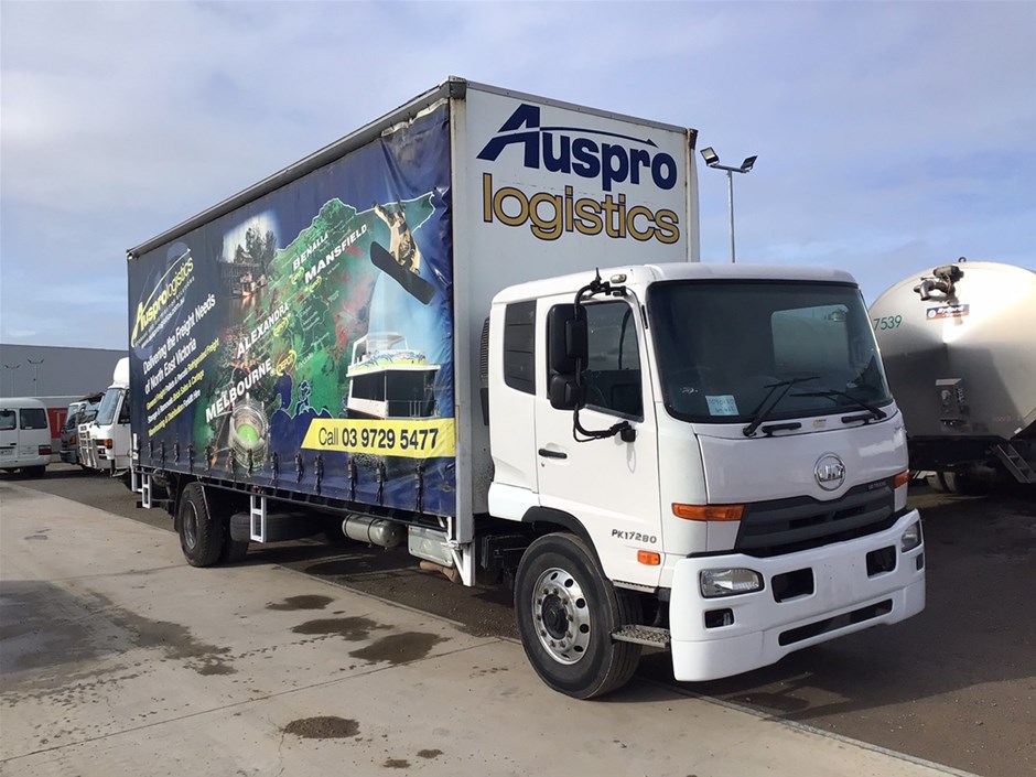 2015 UD Condor (4 x 2) Curtainsider Rigid Truck