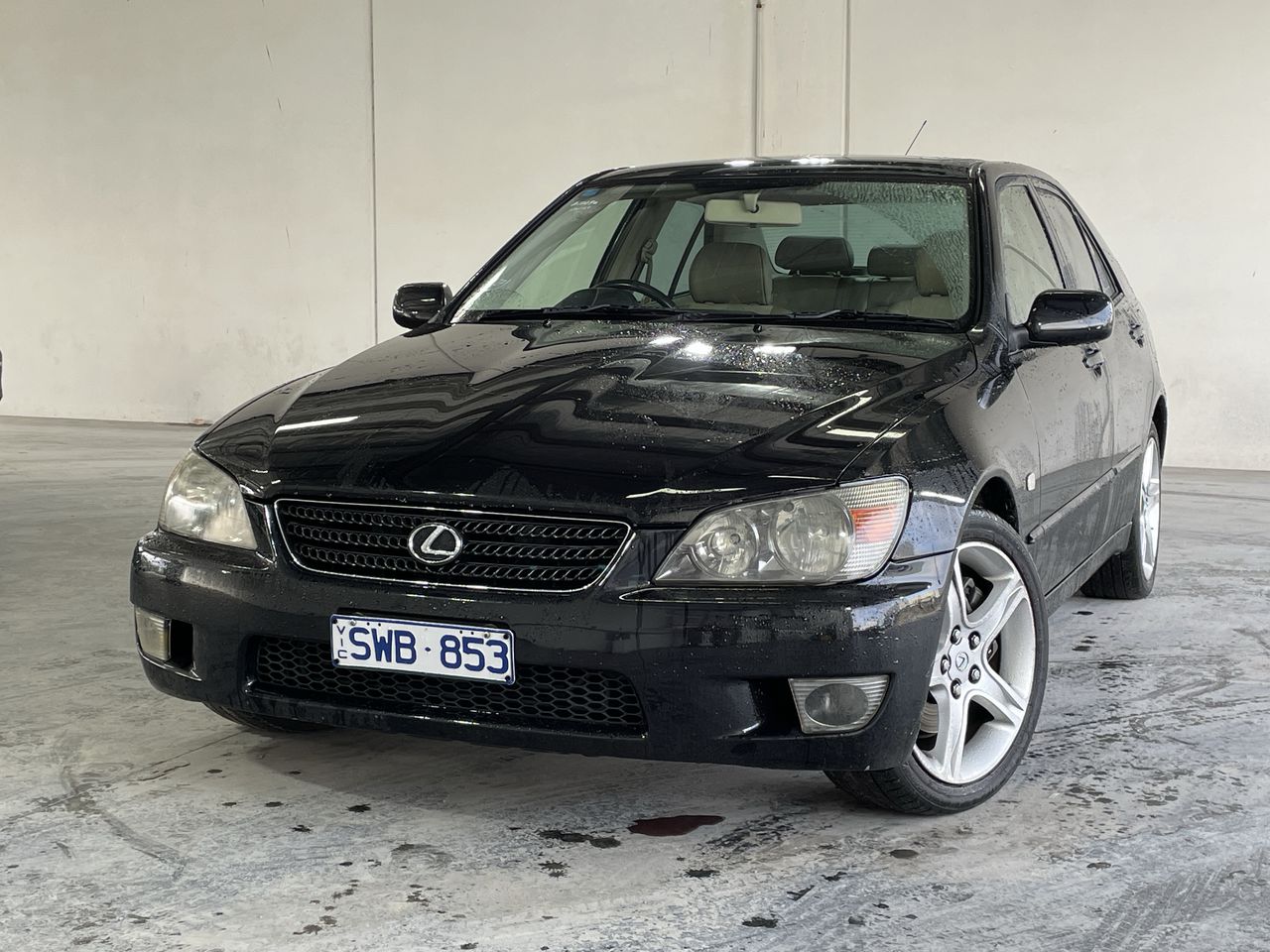 2004 Lexus IS200 Sports Luxury Automatic Sedan Auction (0001-20058013 ...