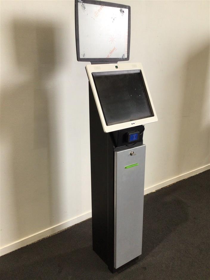 NCR Card Reader LCD Sign In Machine Auction (0011-7040759) | Grays ...