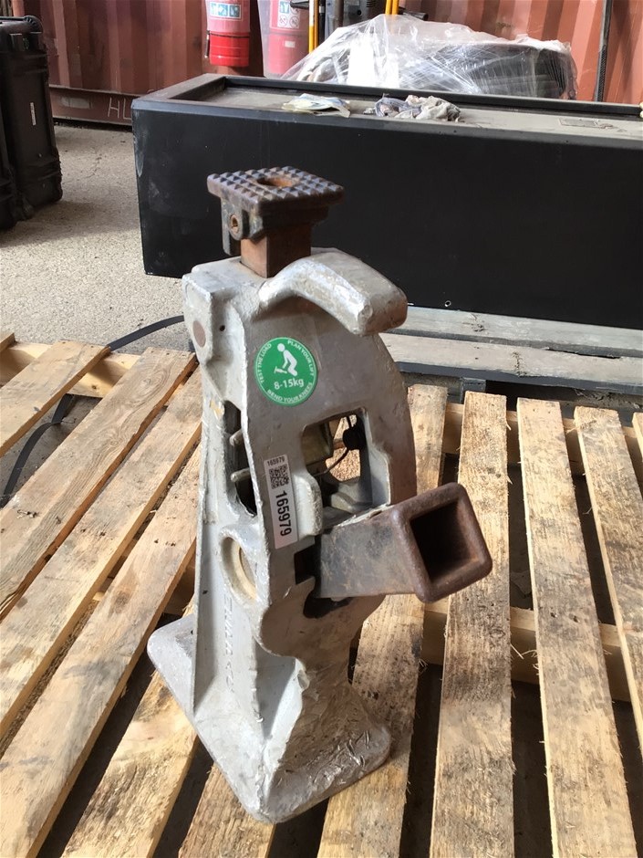 Jack -Toe 15T Track ( Rail ). Auction (0161-5049928) | Grays Australia