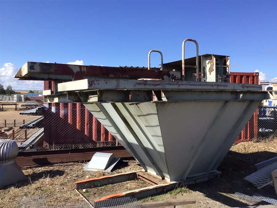 Heavy Duty Steel Fabricated Hopper Auction (0076-3022836) | Grays Australia