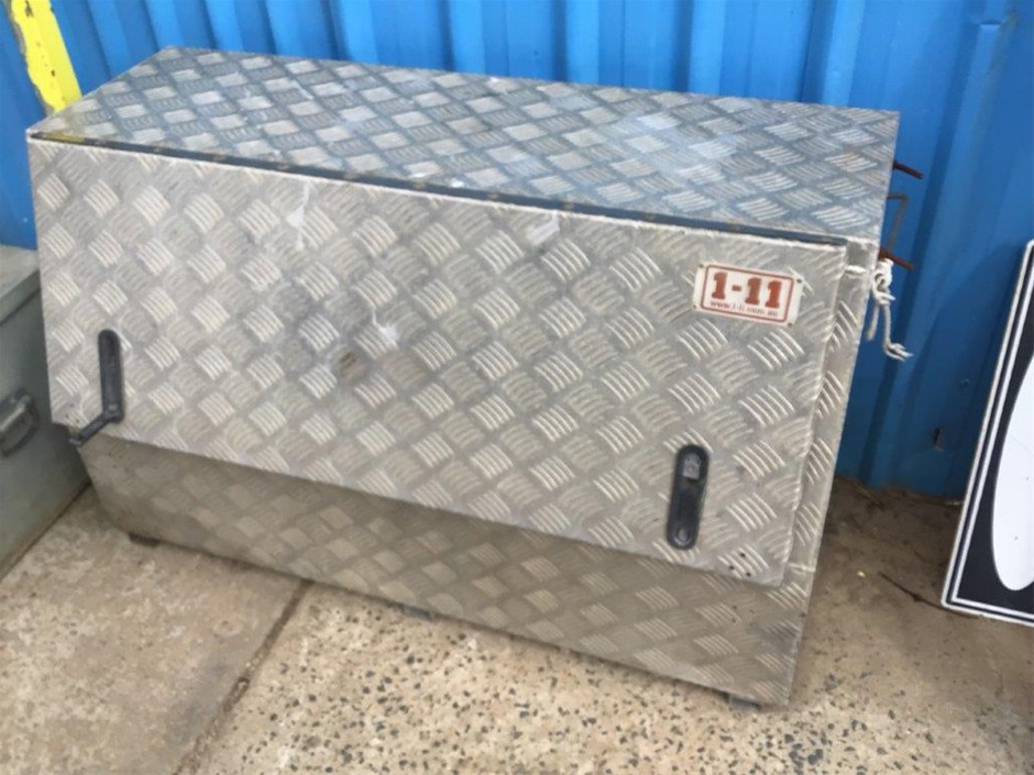 1x Alloy Checker Plate Tool Box Auction (0031-3022863) | Grays Australia
