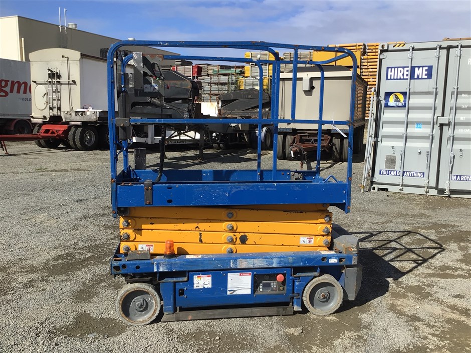 2016 Haulotte Optimum 8 AC Scissor Lift Auction (0005-5049983) | Grays ...