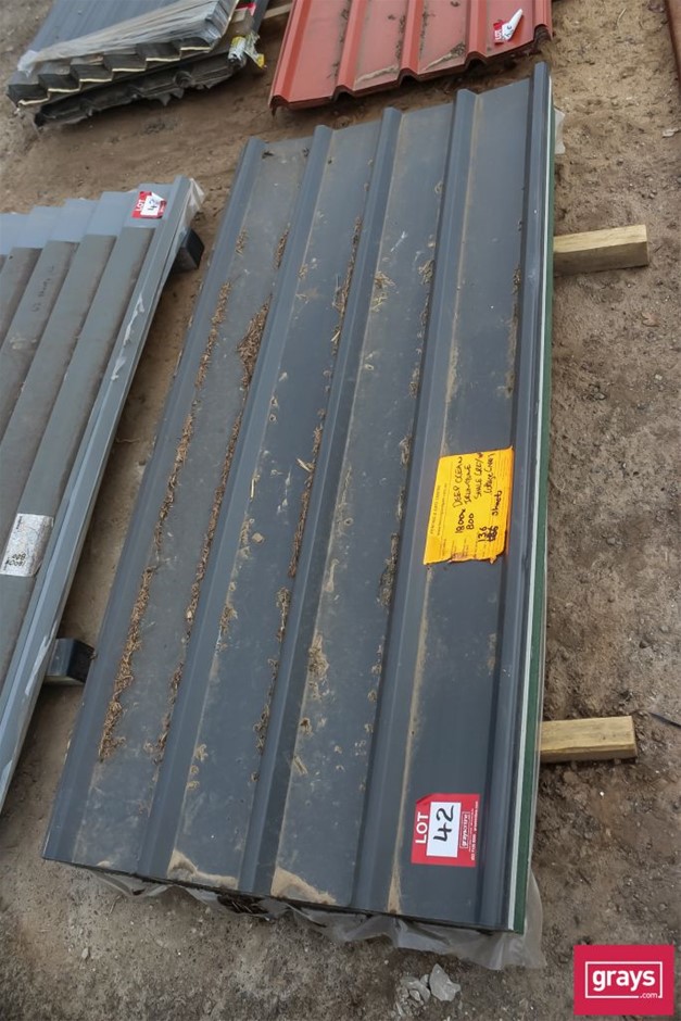 Colorbond Trim Deck Assorted Metal Sheet of Fencing Panels Auction ...