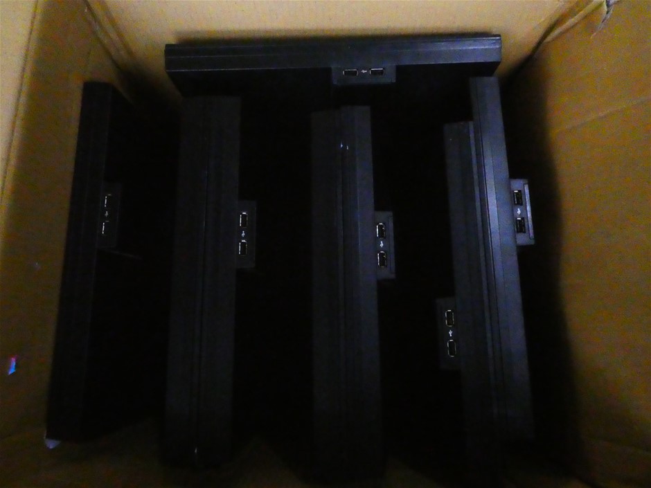 Dell Montor P2210F , P2210T and stands Auction (0006-2546420) | Grays ...