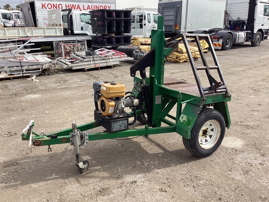 Whitlands Engineering Trailer Mounted Log Splitter. Auction (0023 ...