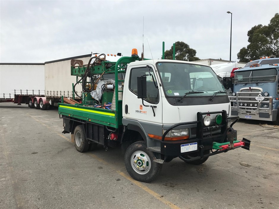 JACRO 200 Diamond Drill Rig Mounted on 07 Mitsubishi Canter
