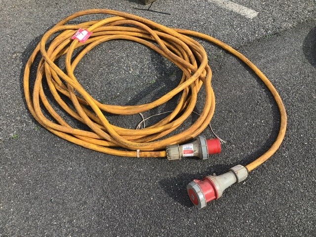 63amp Power Extension Lead. Auction (0117-9034731) | Grays Australia
