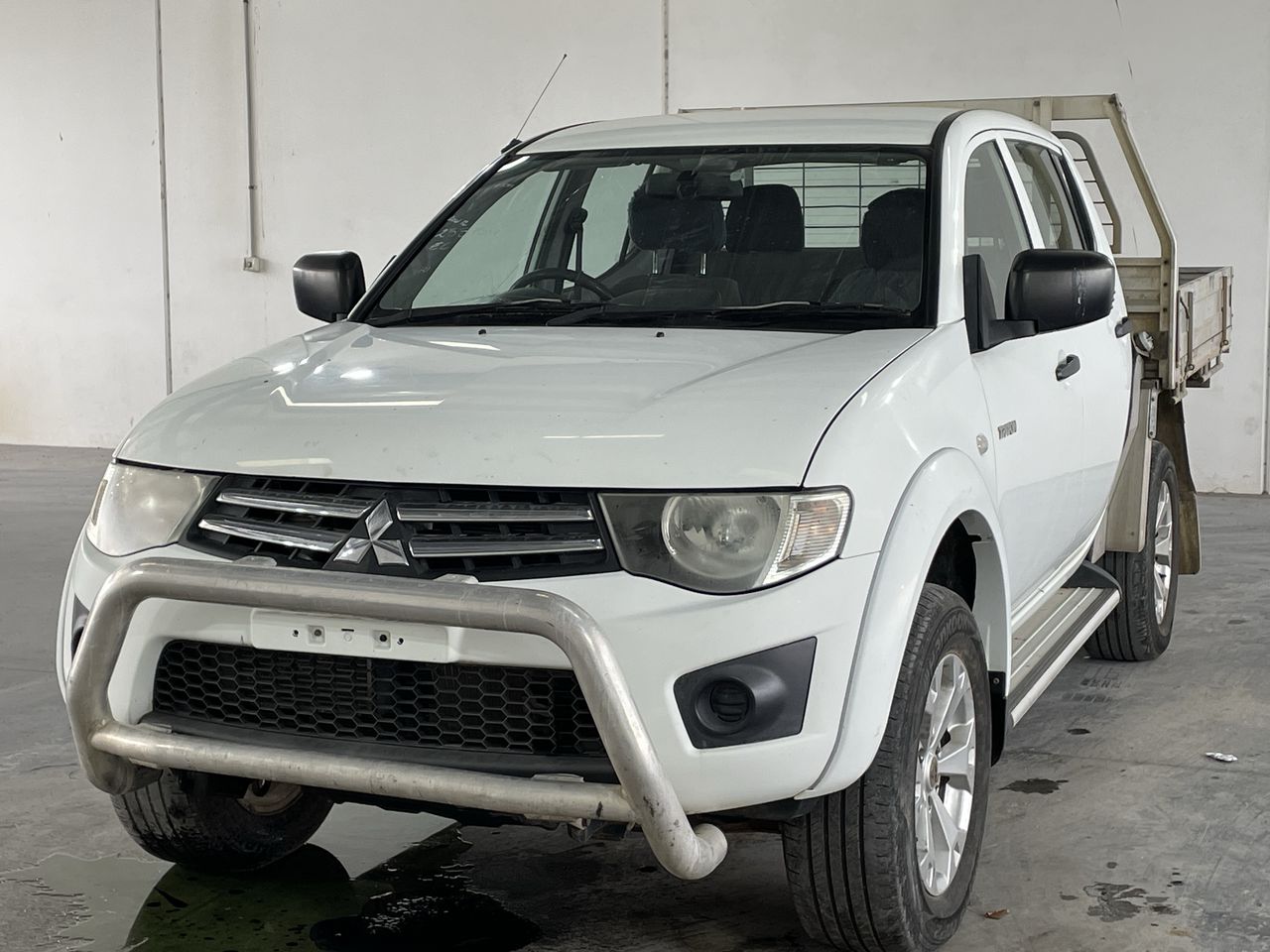 2011 Mitsubishi Triton 4X2 GL-R MN Turbo Diesel Automatic Dual Cab ...