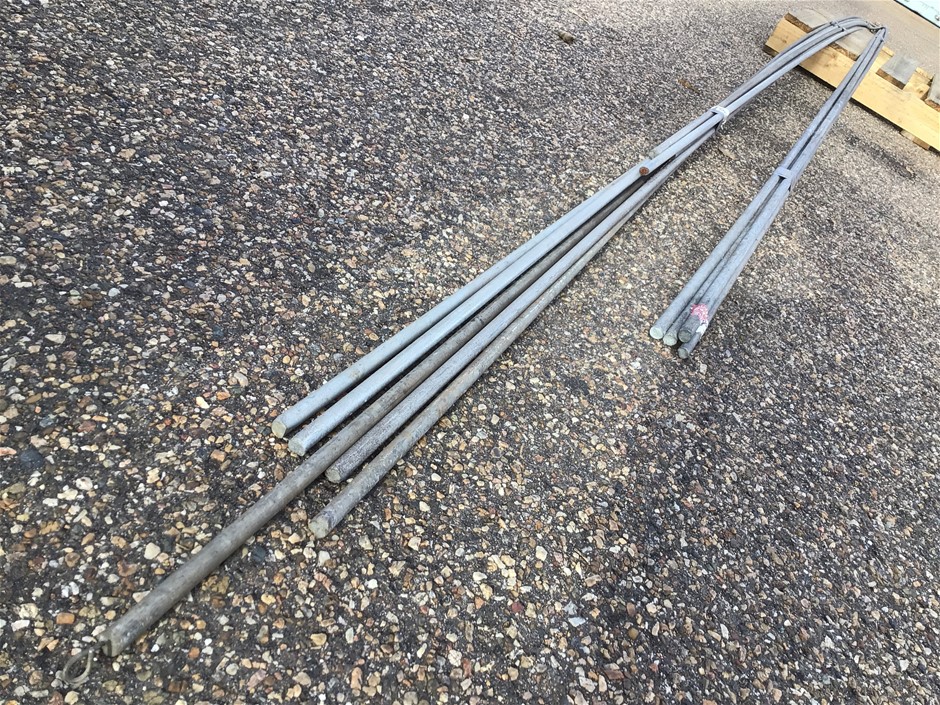 7 x 14mm and 4 x 16mm Galvanised Round Bracing Bar Auction (0222 ...