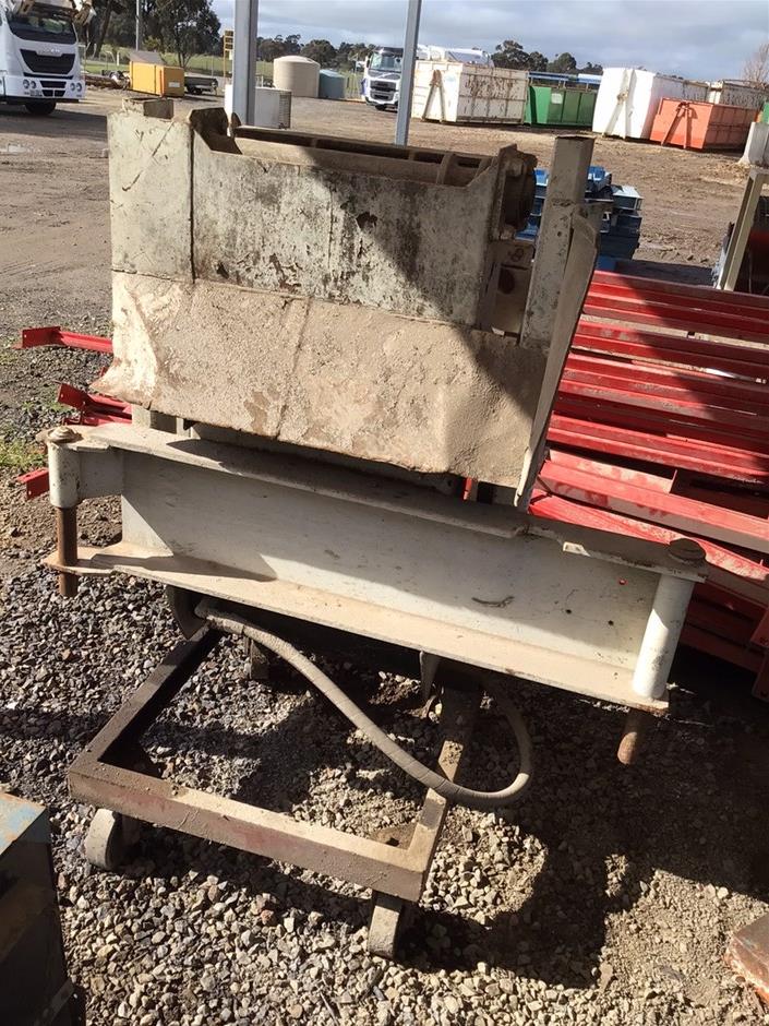 Steel Fabricated Hydraulic Bin Lifter Auction (0010-3023127) | Grays ...