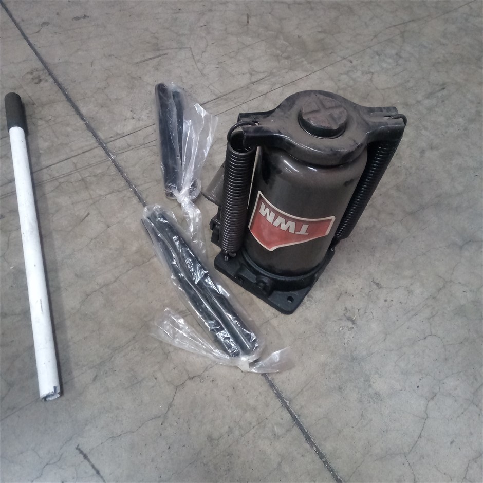 40 Ton Bottle Jack Auction (0172-3023275) | Grays Australia