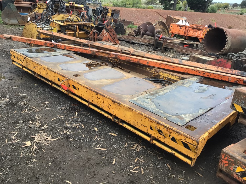 Steel Fabricated Flat Bed Rail Trolley Auction (0020-3023265) | Grays ...