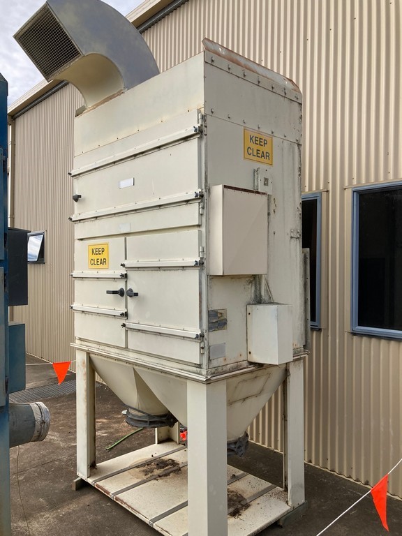 1999 Donaldson UMA 454 K11 Dust Extraction Unit Auction (0041-5050496 ...