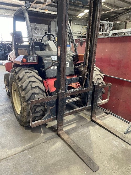 2000 Manitou M30-2 All Terrain Forklift Auction (0001-3023605) | Grays ...