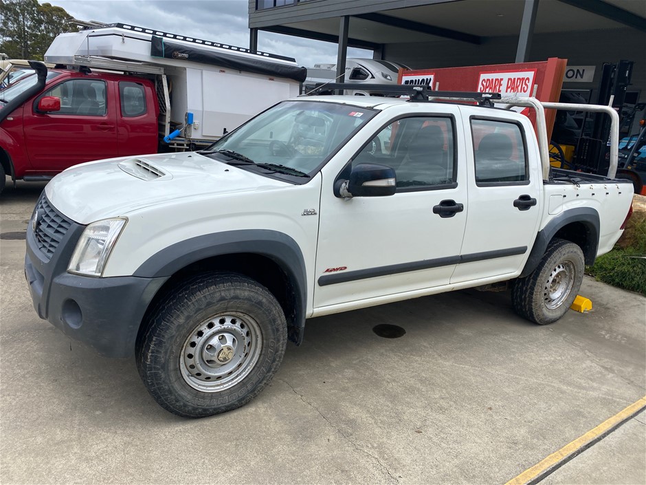 Holden Rodeo 4WD Manual Dual Cab Ute Auction (0021-5050247) | Grays ...