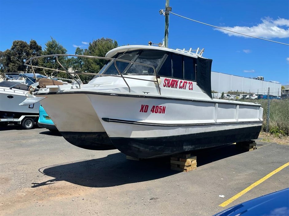 Circa 1996 Shark Cat 23, Volvo Penta Diesel Auction (0001-10081152 ...