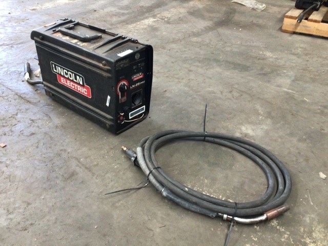 Lincoln Electric LN-25 Pro Wire Feeder with Hand Piece. Auction (0058 ...
