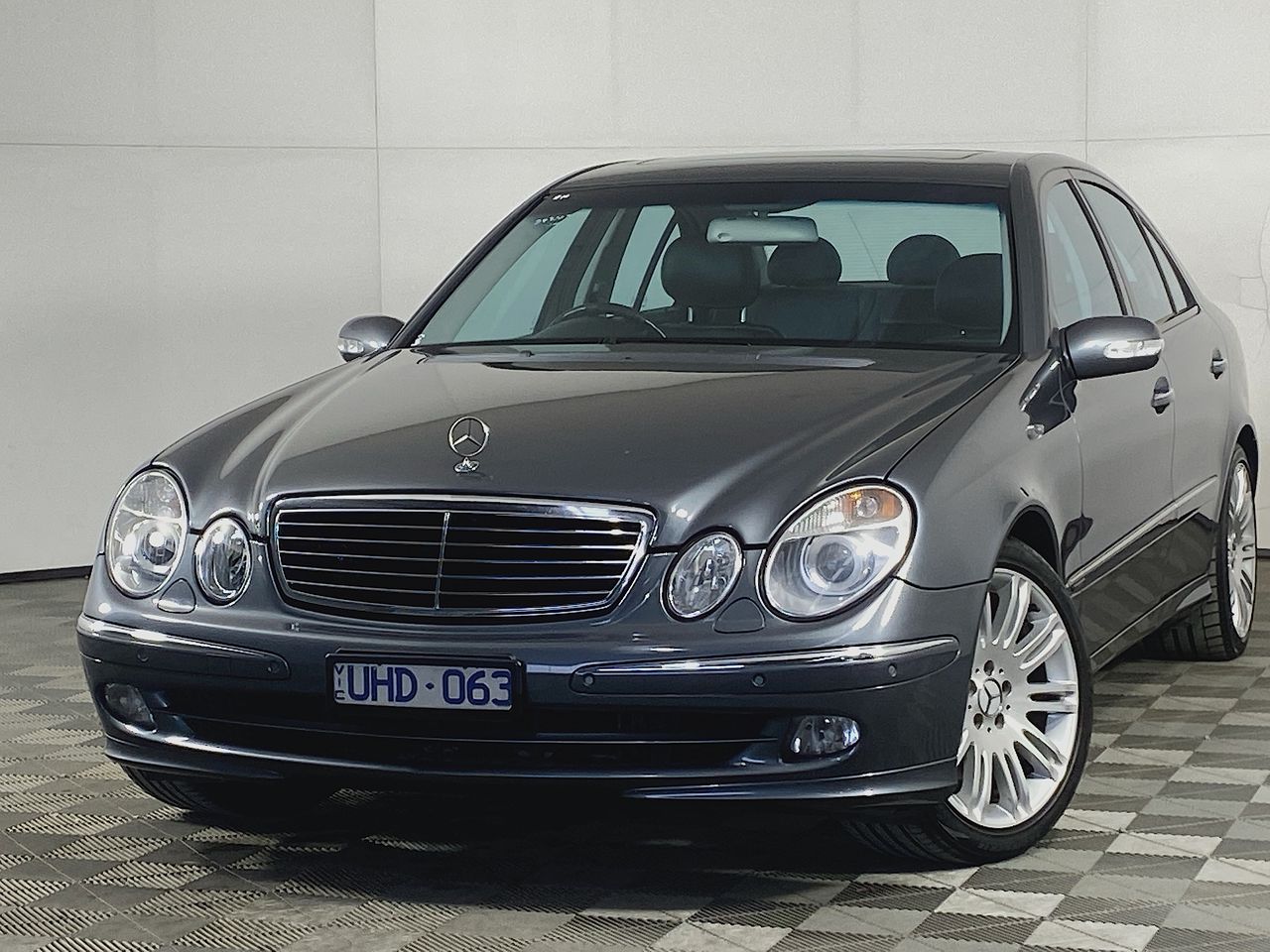 2006 Mercedes Benz E280 Avantgarde W211 Automatic Sedan Auction (0001 ...