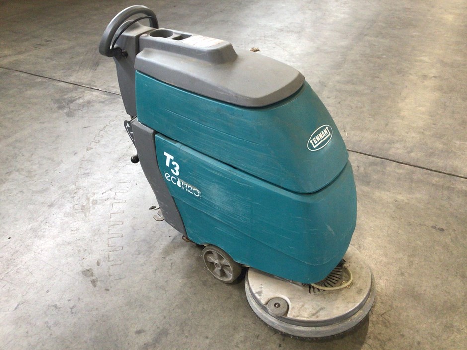 Tennant T3 Walk Behind Floor Scrubber Auction (0010-8016301) | Grays ...