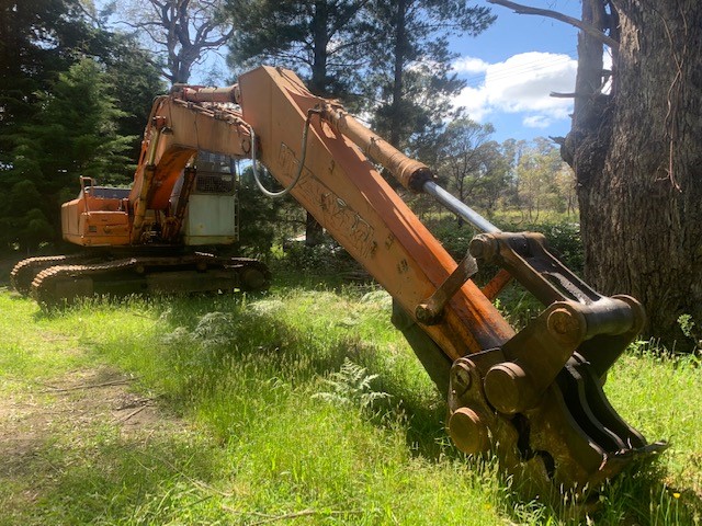 Hitachi EX350 Tracked Excavator Auction (0003-5050801) | Grays Australia
