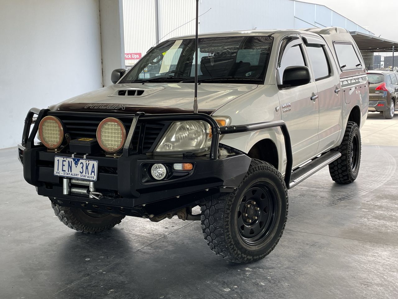 2007 Toyota Hilux SR (4x4) KUN26R Turbo Diesel Manual Dual Cab Auction ...