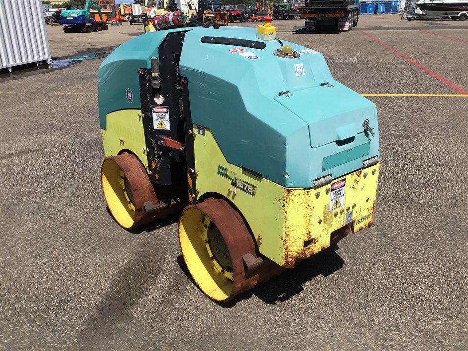 2014 Ammann Rammax 1575 Trench Roller Auction (0049-7042921) | Grays ...