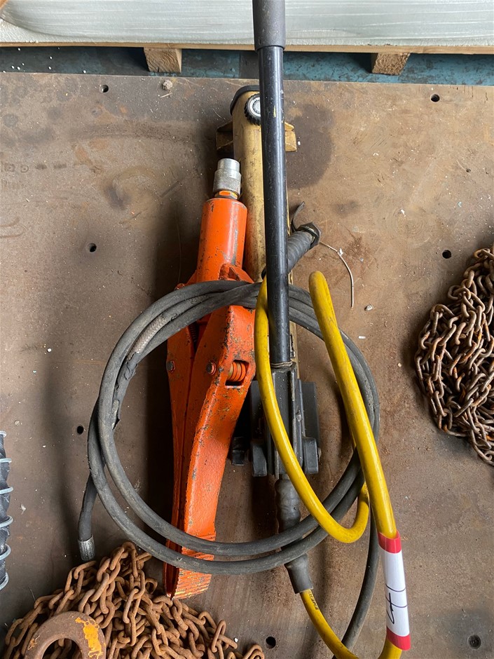 Enerpac Hand Pump and Spreader Auction (0041-3023857) | Grays Australia