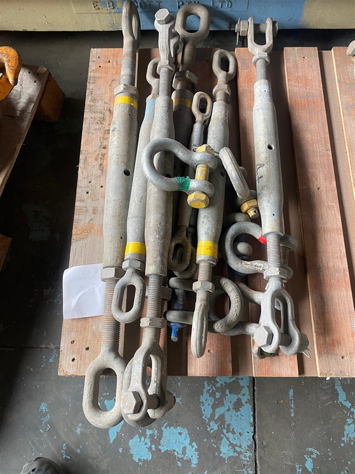 Quantity of Large 4 Ton Rigging Eye Bolts and D-Shackles Auction (0058 ...