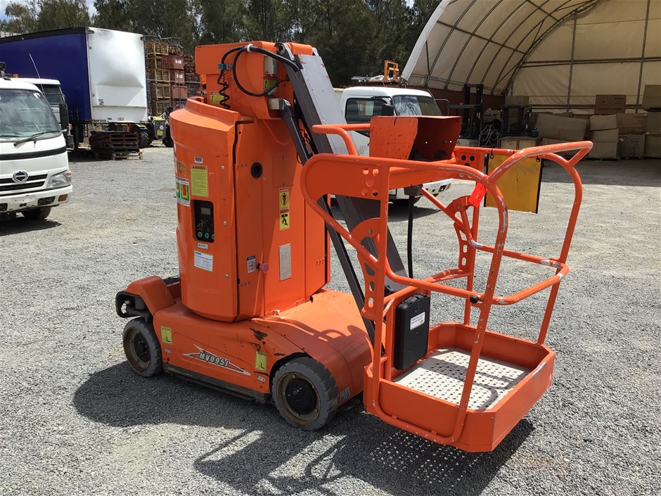 2015 Ding Li Raptor MV095J Vertical Man Lift Auction (0001-5051172 ...