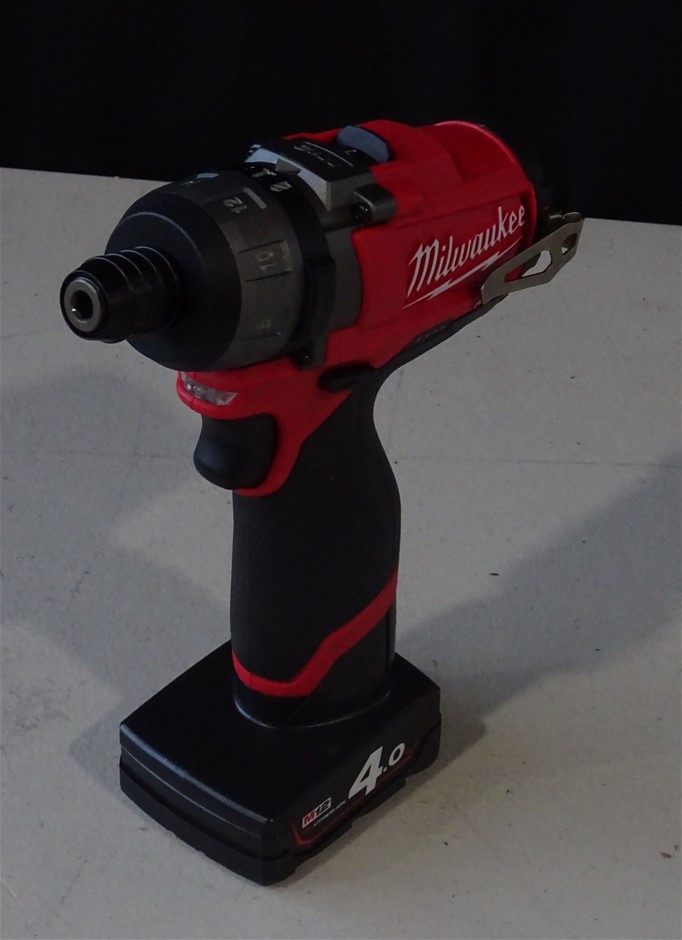 Milwaukee M12 CD Cordless Brushless Fuel Compact 1/4`` Screwdriver ...