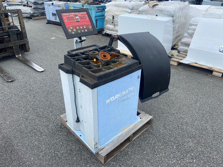 Workmate CB800 Computer Tyre Balancer Auction (0014-9036647) | Grays ...