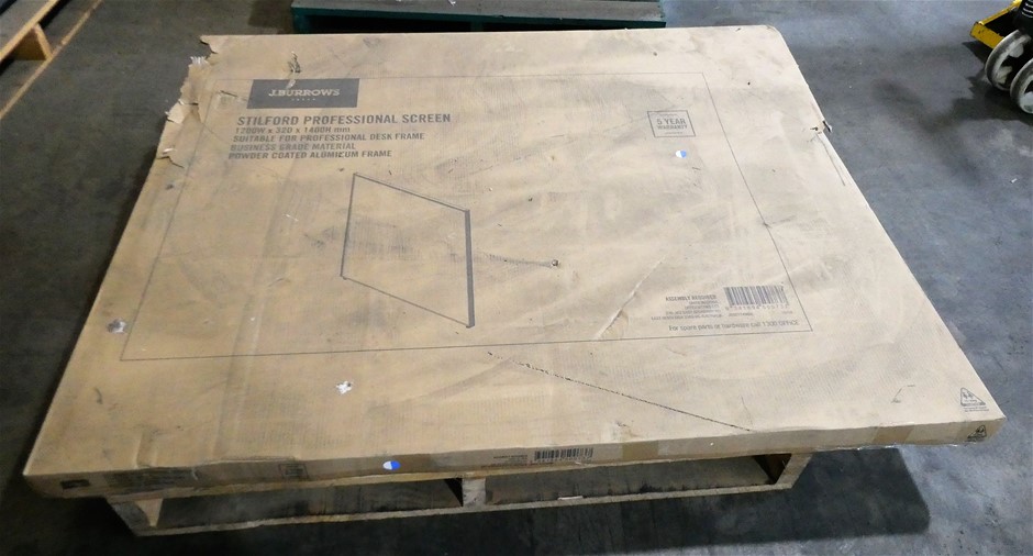 Stilford Screen 1200 W x 1400 H mm White and Blue Auction (0035-2549072 ...