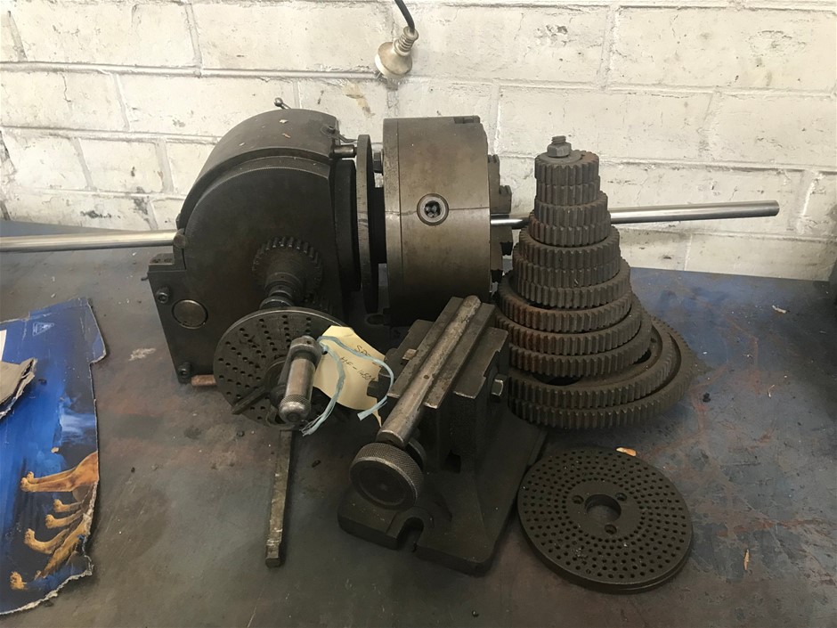 Vertex Milling Machine Dividing Head Auction (0083-3023997) | Grays ...
