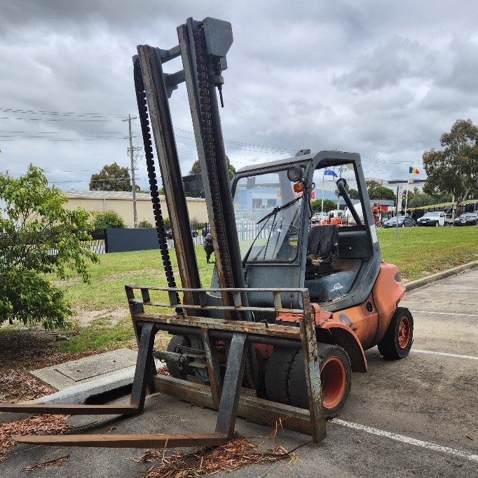 1997 Linde H45D-600 4 Wheel Counterbalance Forklift Auction (0001 ...