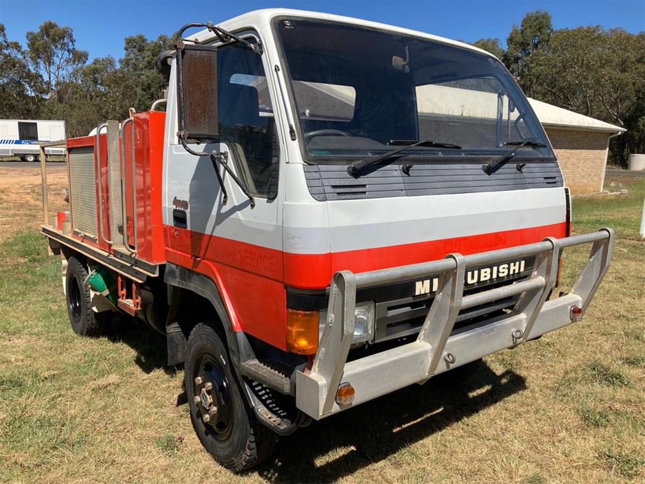 1993 Mitsubishi Canter 4WD ex RFS Firefighting Truck Auction (0011 ...