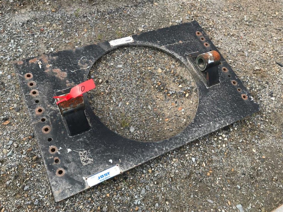 1 x Jost Mounting Plate Auction (0010-3023835) | Grays Australia