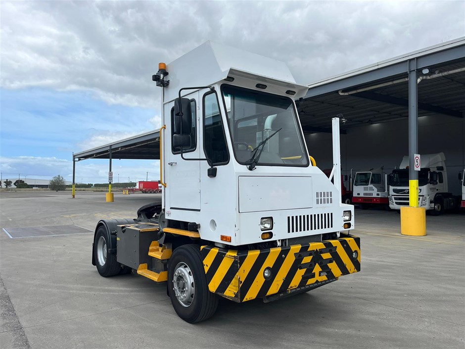 2014 China National Heavy Duty Terminal Tractor Auction (0007-3024312 ...