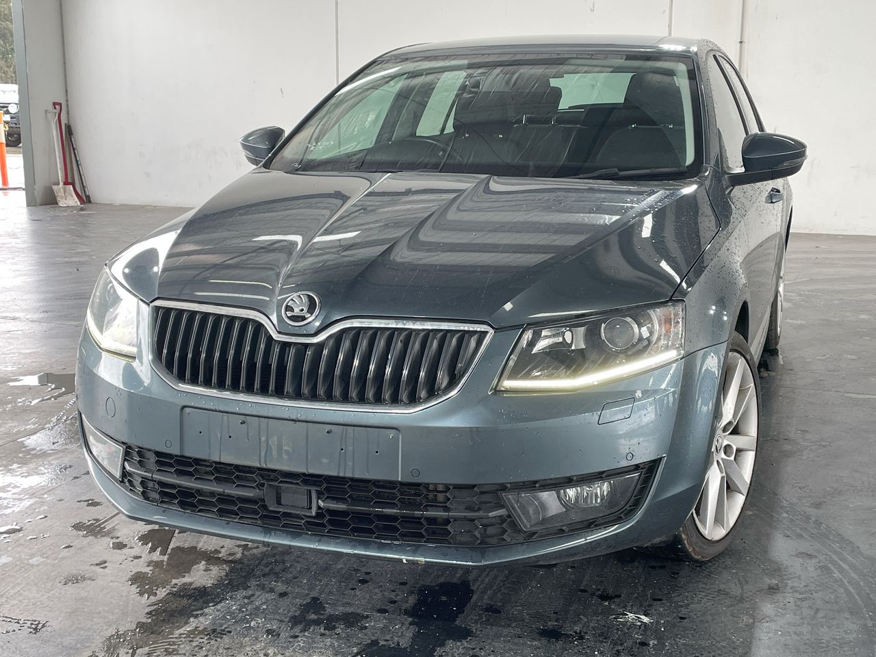 2014 Skoda Octavia AMBITION PLUS 103TSI NE Automatic Sedan Auction ...