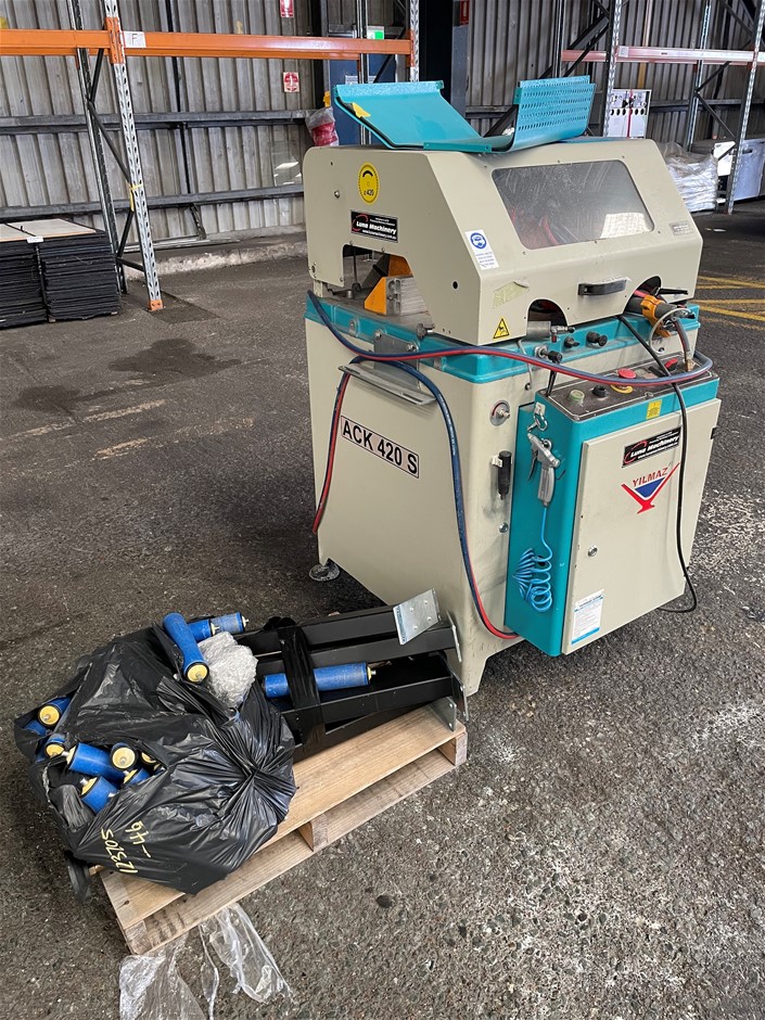 Aluminium Saw w/Conveyor Rollers & Leg Support Auction (0048-7042950 ...