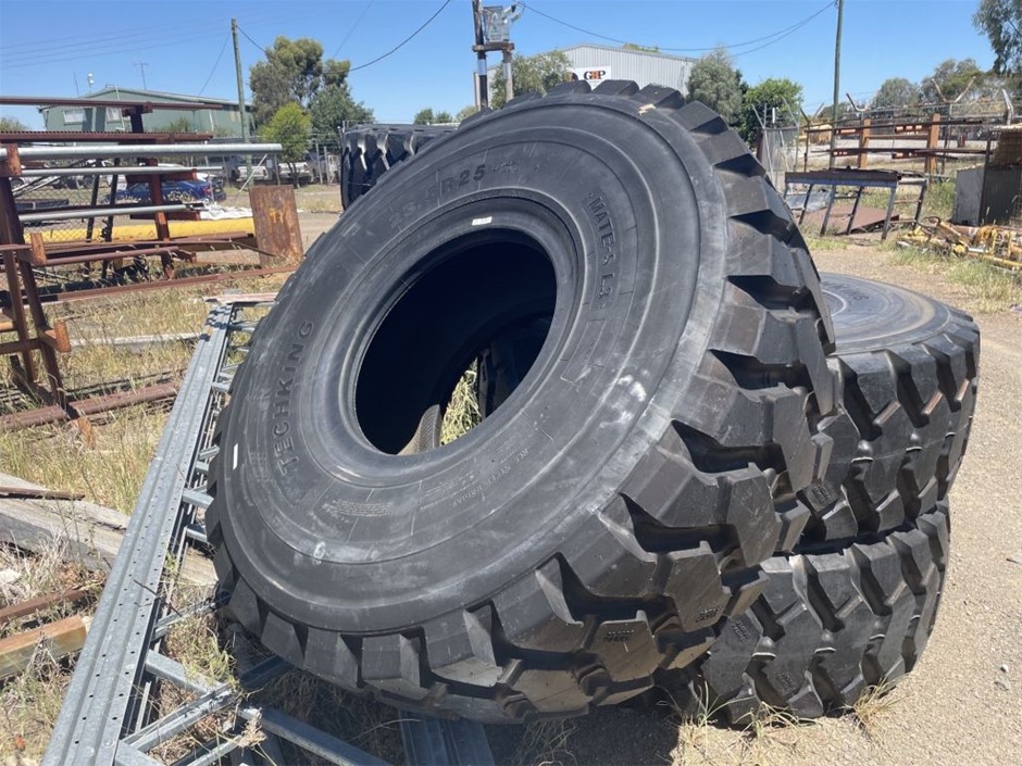 Loader / Articulated Dump / Grader Tyre Auction (0059-5051437) | Grays ...