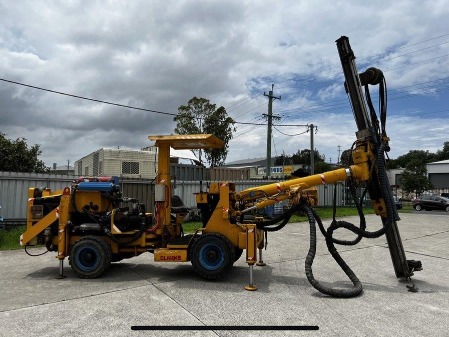 Atlas Copco H104 Drill Rig