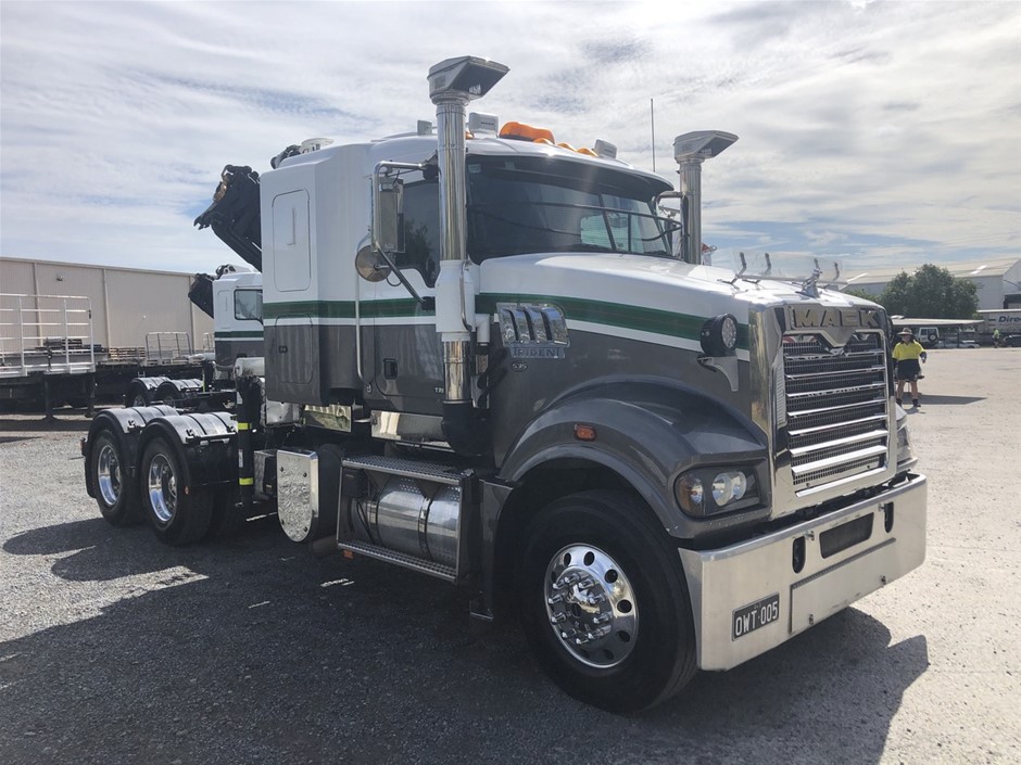 2019 Mack Trident 6 x 4 Prime Mover Crane Truck Auction (0006-7041971) | Grays Australia