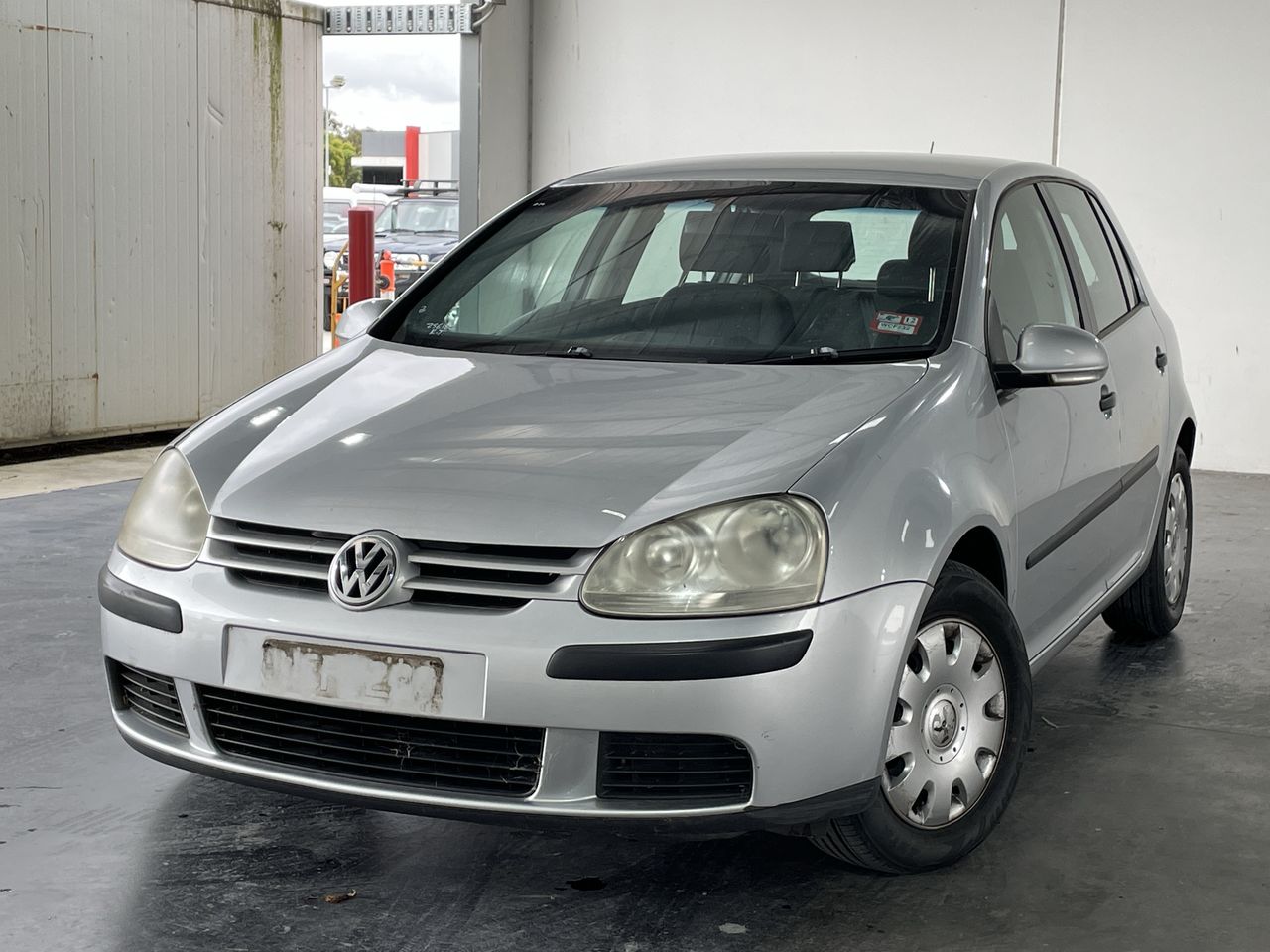 2005 Volkswagen Golf 1.6 Trendline A5 Automatic Hatchback Auction (0001 ...