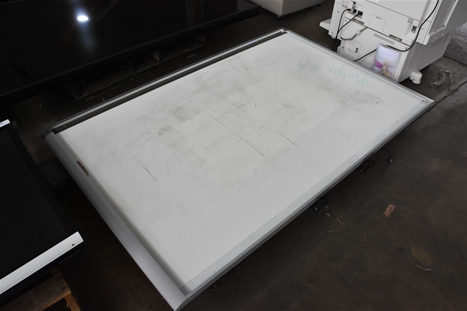 Smart DViT Smart Board Auction (0031-5052447) | Grays Australia