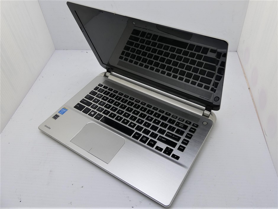 TOSHIBA Satellite S40-B Notebook Auction (0001-2550179) | Grays Australia