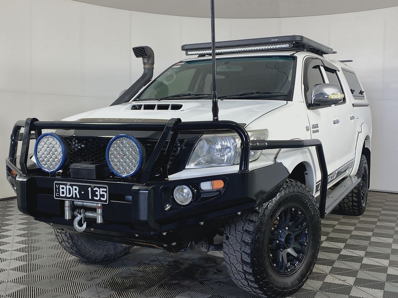 2011 Toyota Hilux SR (4x4) KUN26R Turbo Diesel Manual Crew Cab Chassis ...